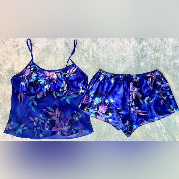 Secret Treasures | Intimates & Sleepwear | Y2k Secret Treasures Satin ...